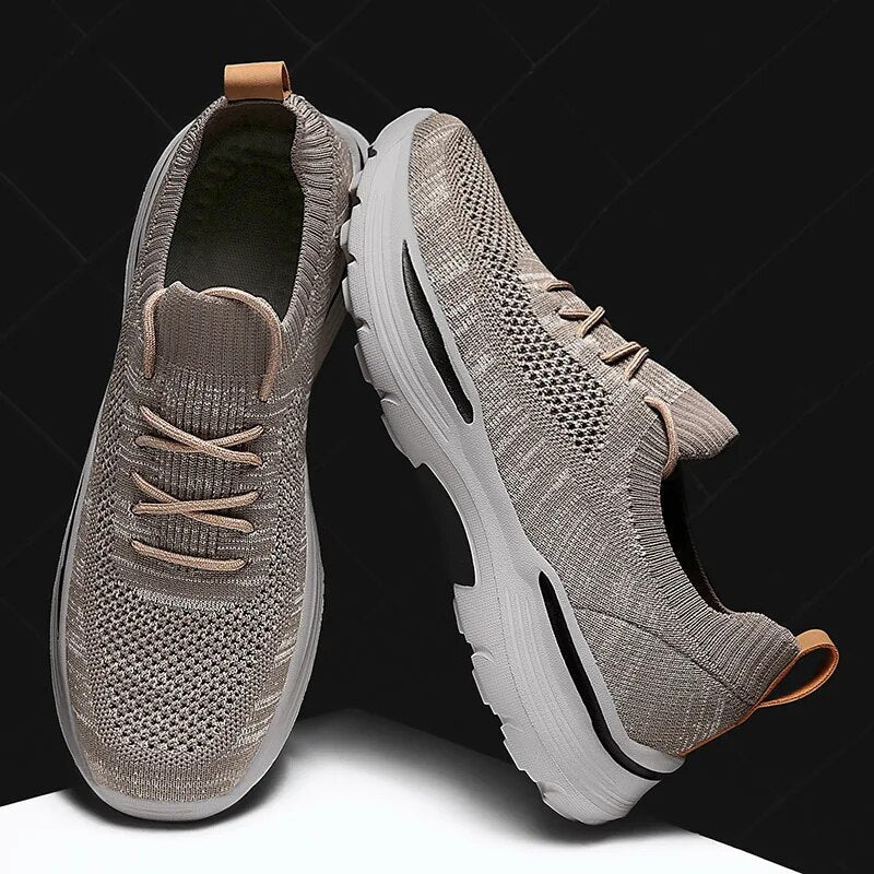 Hugo Totto – Men’s Casual Sneakers – FEET IN THE CLOUDS